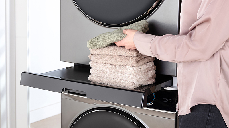 HASTKU10B Universal Stacking Kit Appliance Accessories Haier